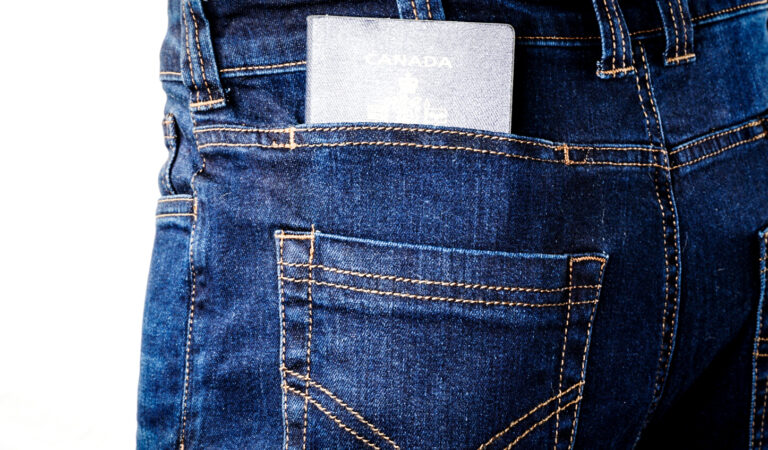 Delta2Alpha - The First in Tactical Travelware